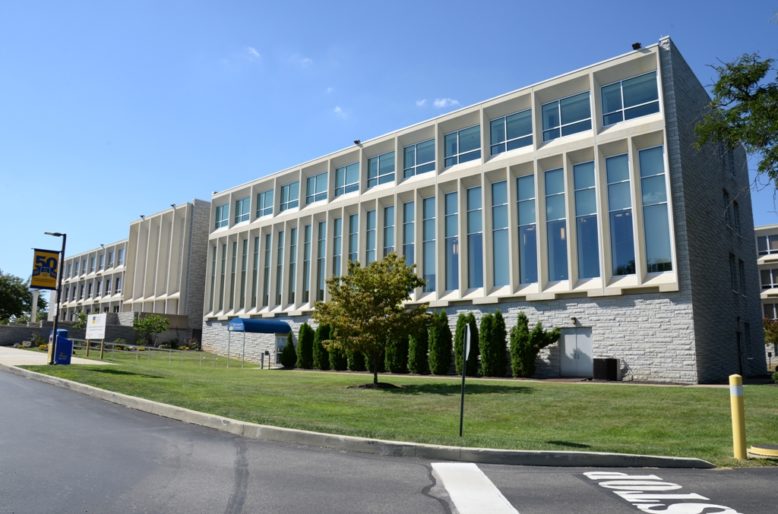 Neumann University Library & Classrooms - hscbuilders.com