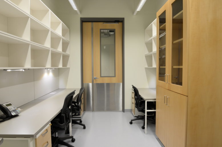 Princeton University Frick Scholes Optics Chemistry Lab - hscbuilders.com